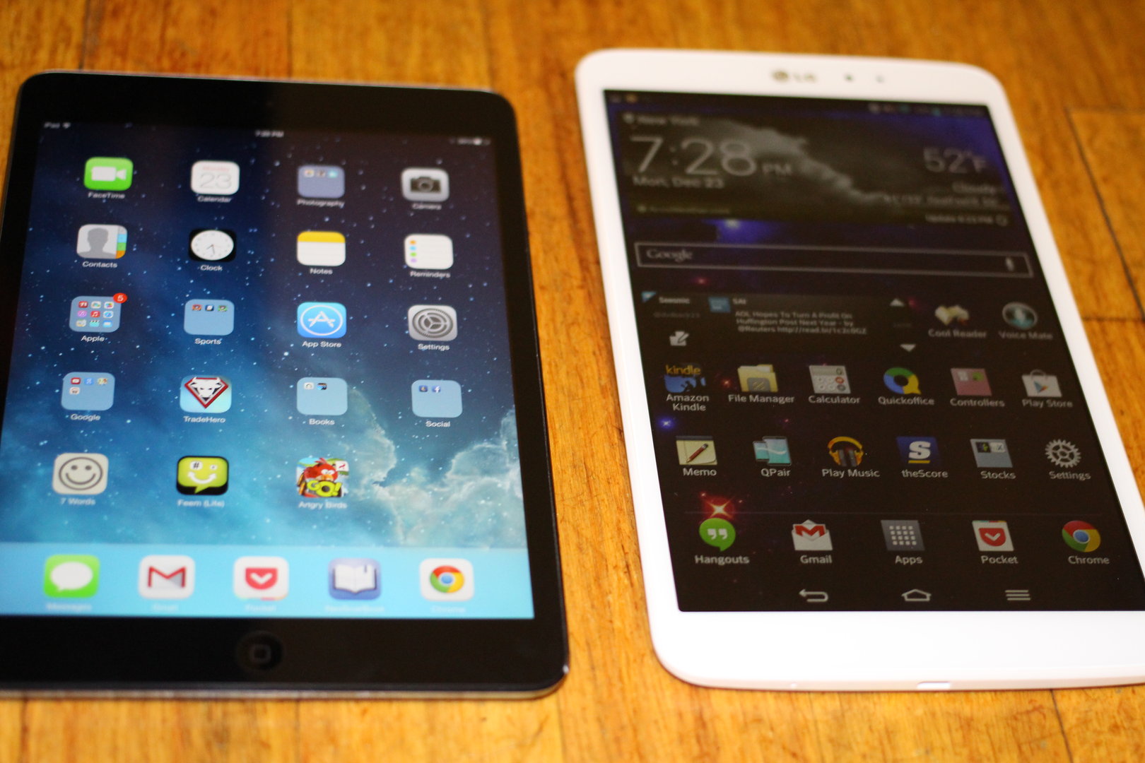 Comparing the two best mid-sized tablets: The Apple iPad Mini with ...